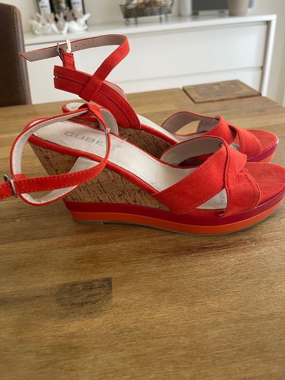 Sommer Sandalen (Gebraucht) in Adliswil für CHF 10 – mit Lieferung auf Ricardo kaufen