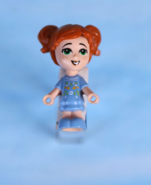 LEGO® Minifigur Friends - Ava (Gebraucht) in Hettlingen für CHF 4 – mit ...