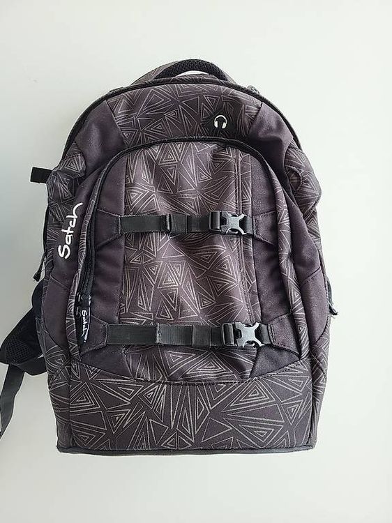 Satch Rucksack schwarz (Gebraucht) in Münchenbuchsee für CHF 29 – mit ...