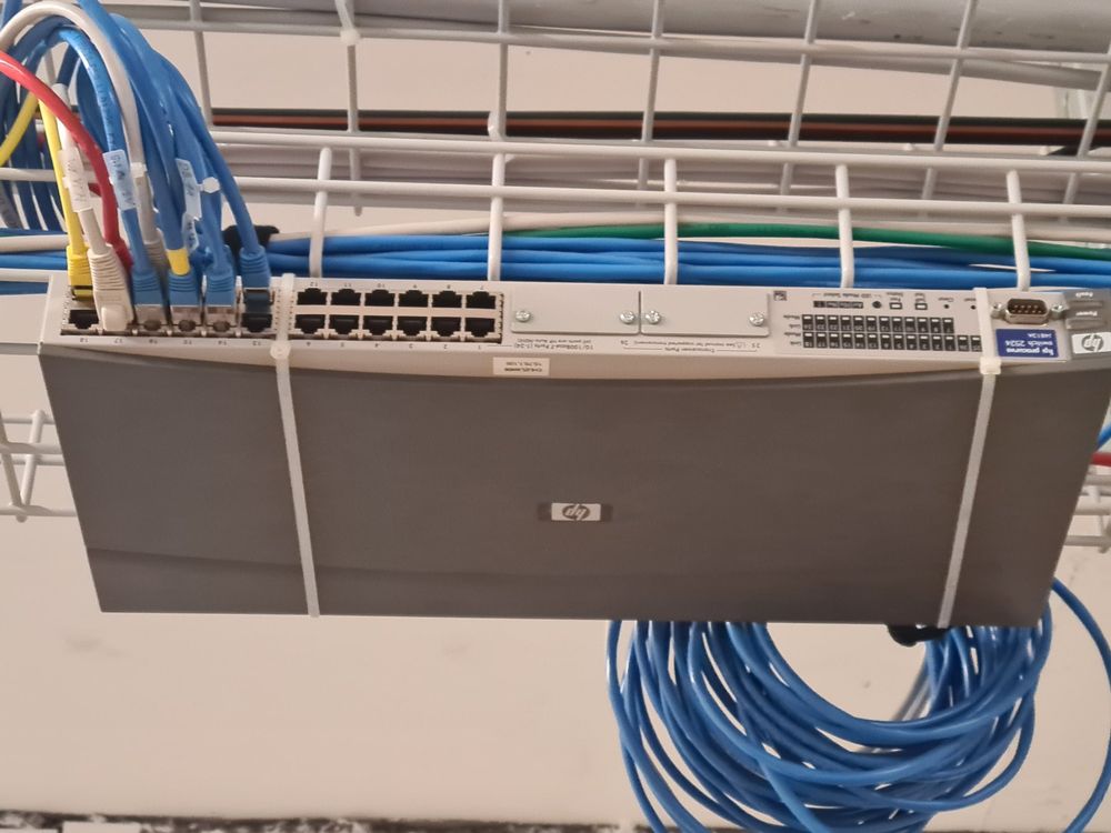 HP Powerswitch (Gebraucht) in Diessenhofen für CHF 18 – nur Abholung ...
