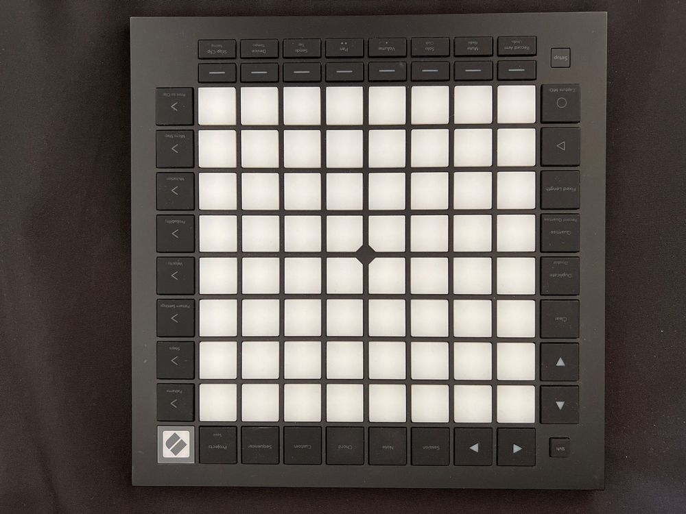 Novation Launchpad Pro MKIII | Kaufen auf Ricardo Novation Launchpad Pro MKIII | Kaufen auf Ricardo