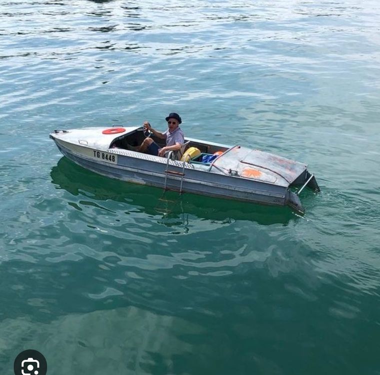 Tretboot, Pedalo „Barro Hai“, Alu (Gebraucht) in Sarnen für CHF 1900 ...