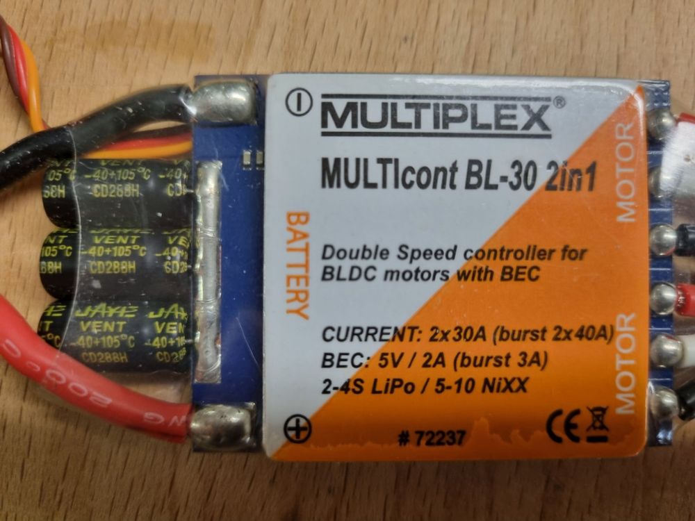 MULTIcont BL-30 2in1 Regler für zwei BDM Modell Motoren (Gebraucht) in Seengen für CHF 10 – nur ...