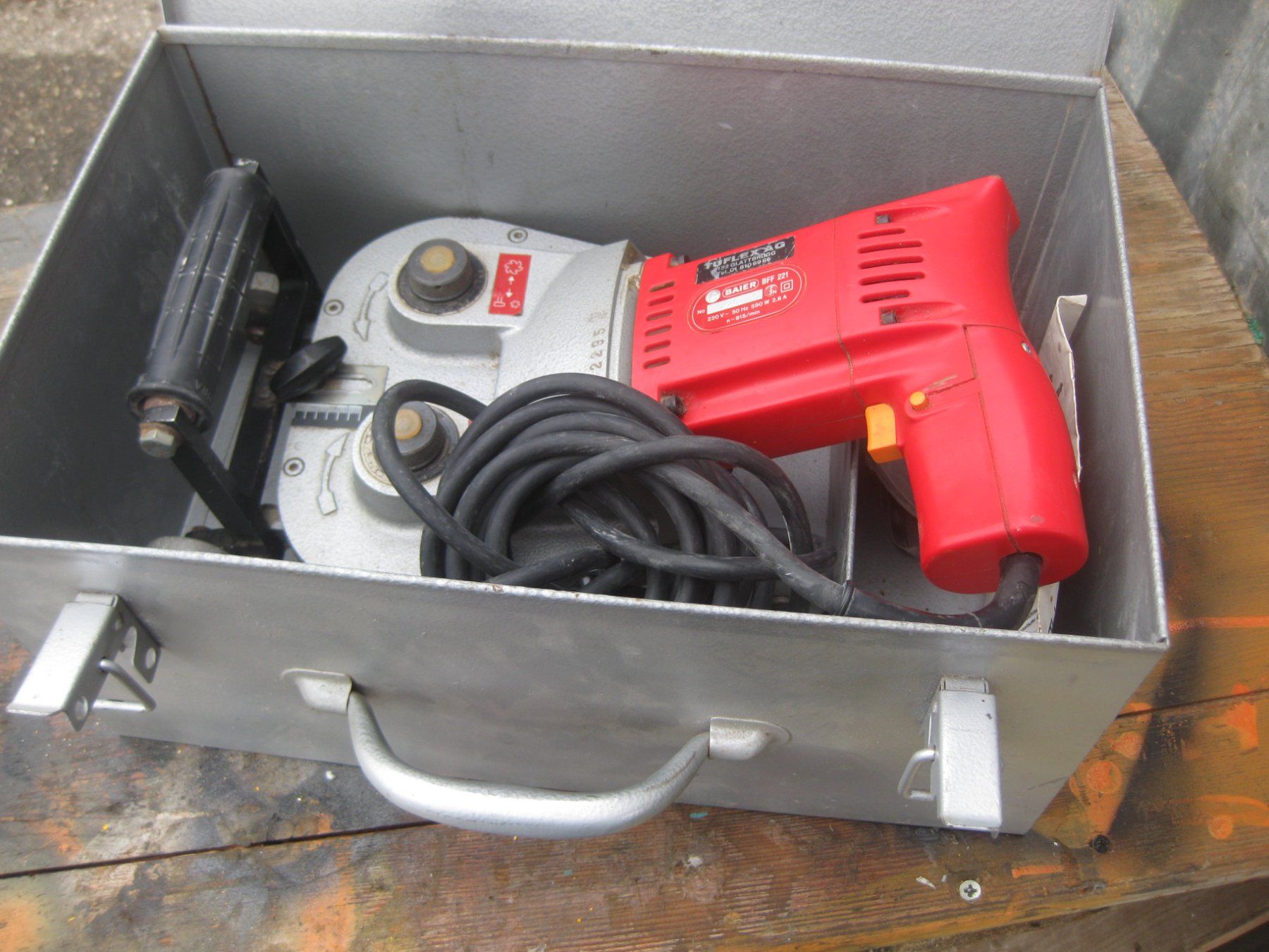 fassadenfräse bef 221 baier läuft siehe bilder wenig gebtauc (Gebraucht) in beringen für CHF 120 ...