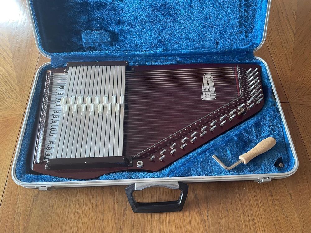 Tokai Gakki Chromaharp, inkl. Koffer und Zubehör (Gebraucht) in ...