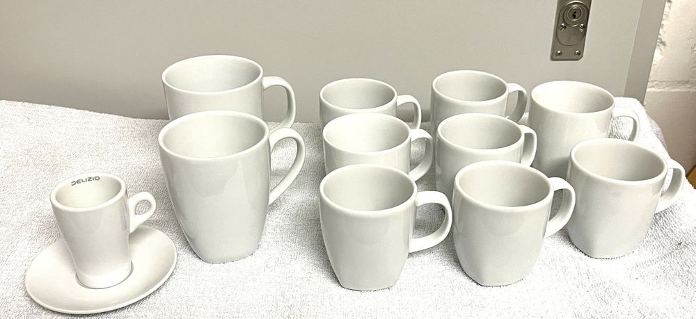 Tassenset weiss wie auf den Bildern - ABHOLUNG IN KLOTEN! (Neu (gemäss Beschreibung)) in ...