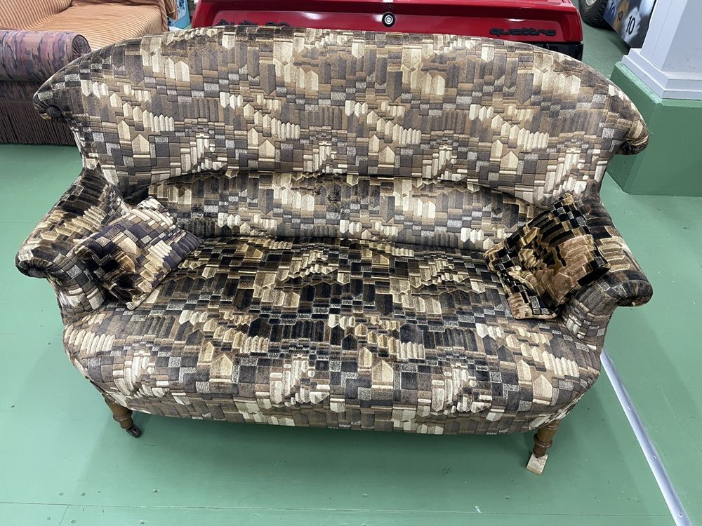 Vintage Retro Sofa, Unique Pattern (Gebraucht) in Brislach für CHF 1 ...