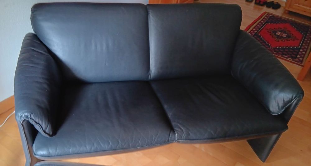 Echtleder 2er Sofa anthrazit/schwarz (Gebraucht) in Gelterkinden für CHF 100 – nur Abholung auf ...