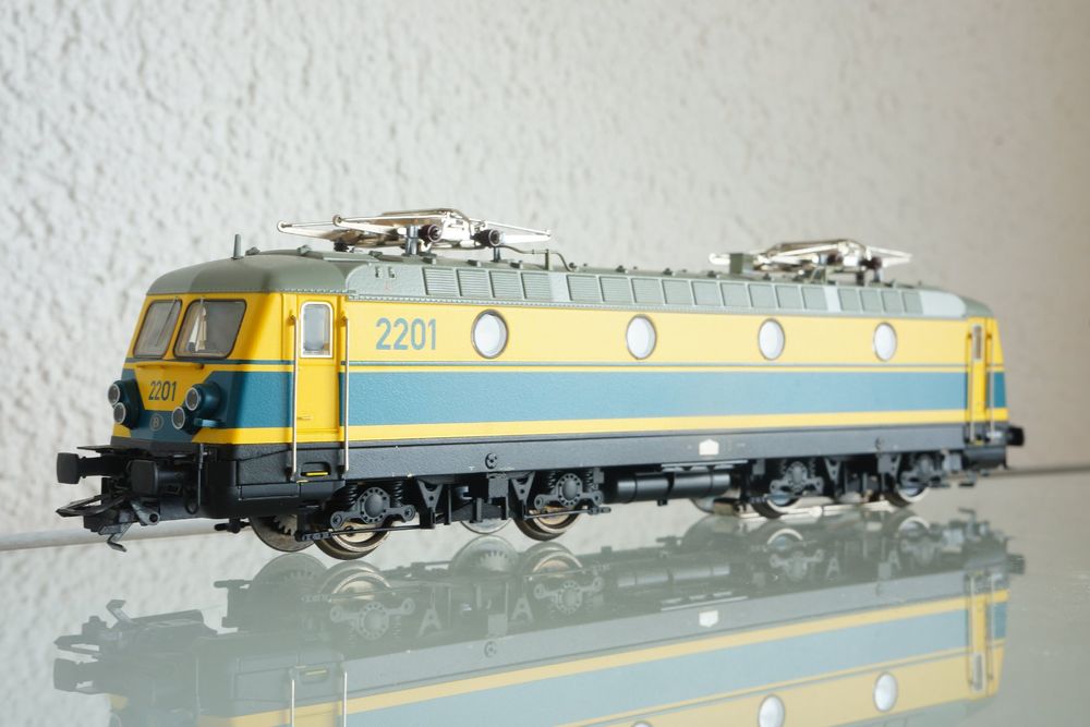 Märklin 37232, SNCB 2201, digital fx, Signalhorn (Gebraucht) in Biel ...