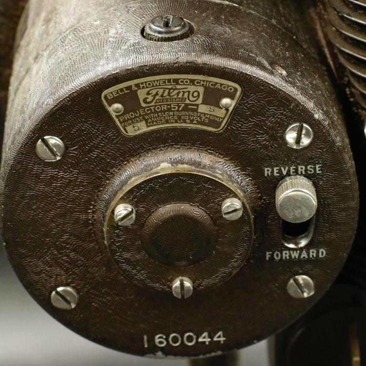 projecteur 16mm Bell Howell Filmo 57 S / 1920s | Kaufen auf Ricardo