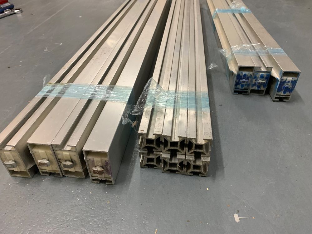 Syma System 30 Alu Aufl. Zargen und Quad.Profile - Messebau (Gebraucht ...