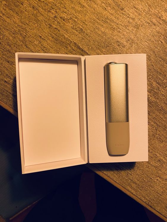 Iqos Iluma One Kit, Beige | Kaufen auf Ricardo