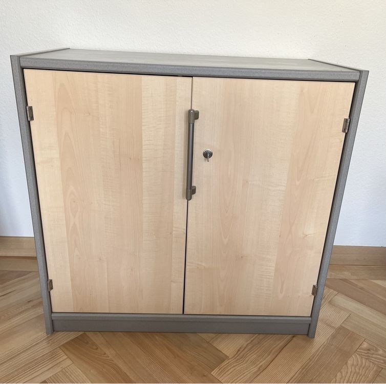 Schrank Kommode abschliessbar mit Schlüssel 🔑 Holz makellos (Neu (gemäss Beschreibung)) in für ...