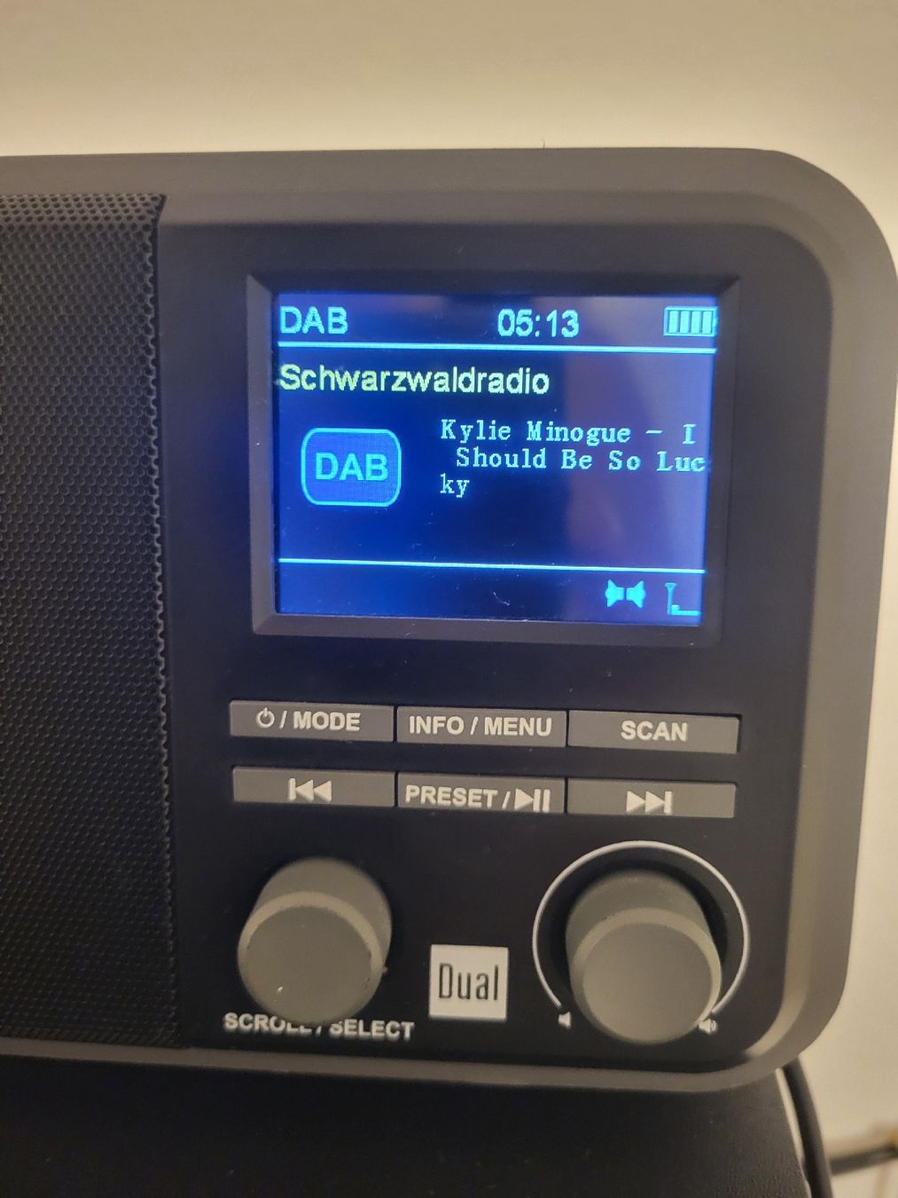 Dual DAB 51 Radio - Kompaktes Digitalradio mit Bluetooth! (Gebraucht ...