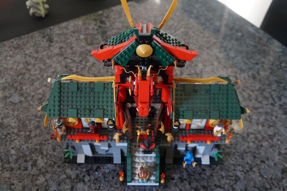 Ninjago Tempel (Gebraucht) in für CHF 30 – mit Lieferung auf Ricardo kaufen