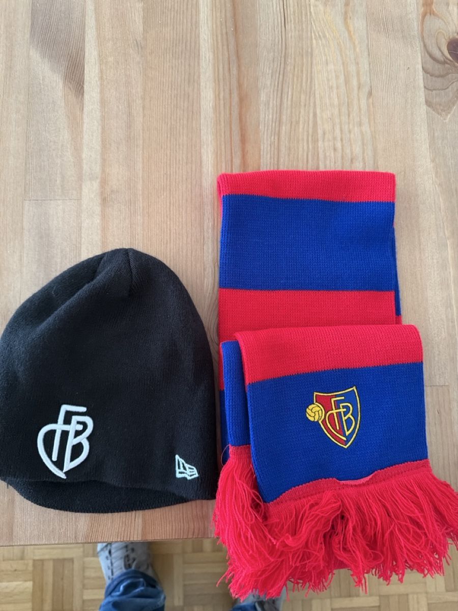 FC Basel Set: Mütze & Schal - Perfekt für den Winter! (Neu (gemäss ...