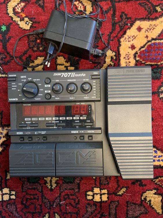 Zoom 707II Guitar Multi Effects Box (Gebraucht) in Schneisingen für CHF ...