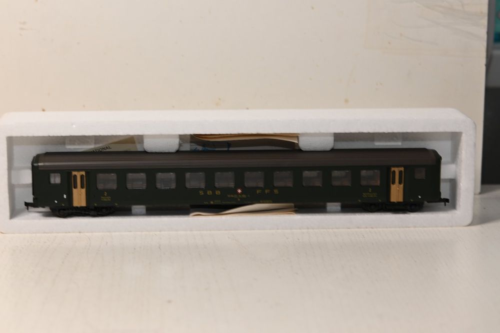 SBB 2 Kl Personenwagen grün Roco HO/DC mit OVP | Kaufen auf Ricardo