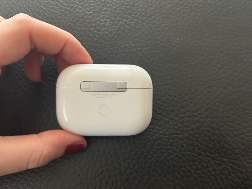 Air Pods Pro 1st Gen. (Defekt) in Stäfa für CHF 31 – mit Lieferung auf ...
