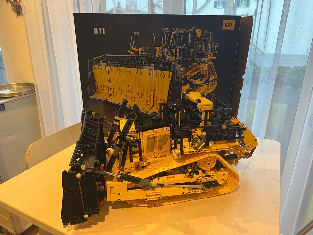LEGO 42131 Technic Appgesteuerter Cat D11T Bulldozer, Konstr | Kaufen ...