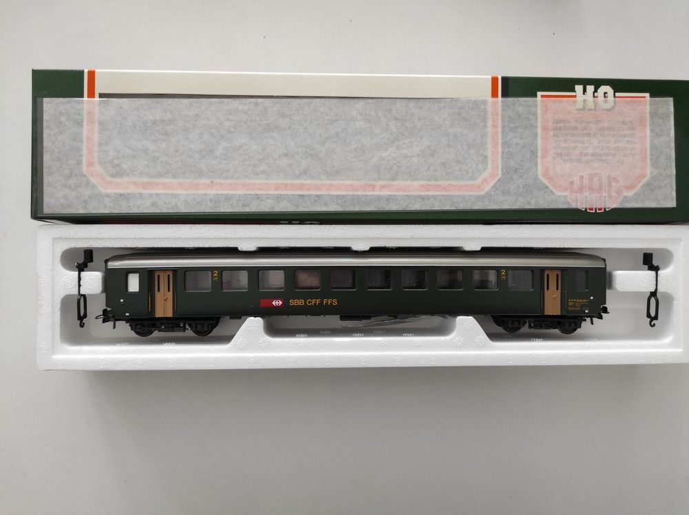 Personenwagen EW I, 2. Kl. grün der SBB von Hag H0, WS (Neu und originalverpackt) in La Chaux-de ...