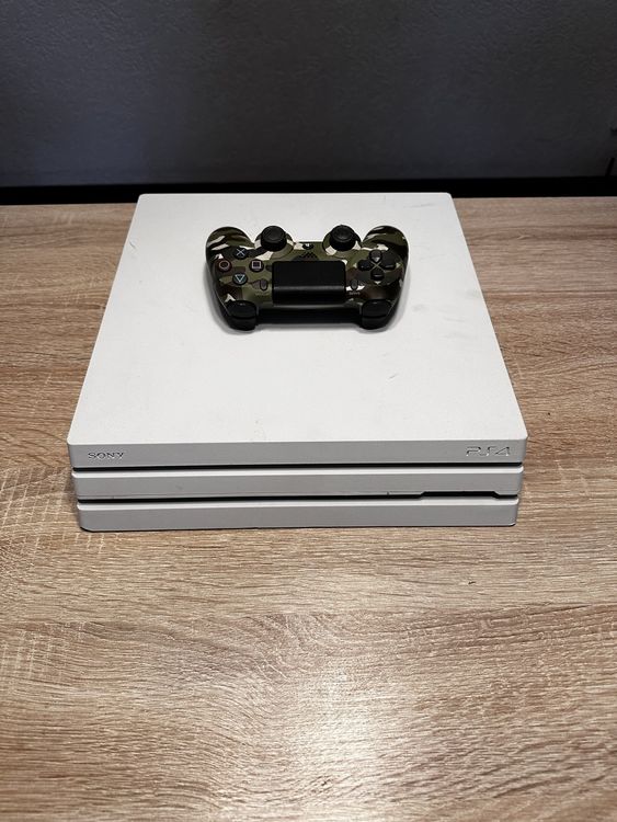PS4 Pro 1 TB | Kaufen auf Ricardo
