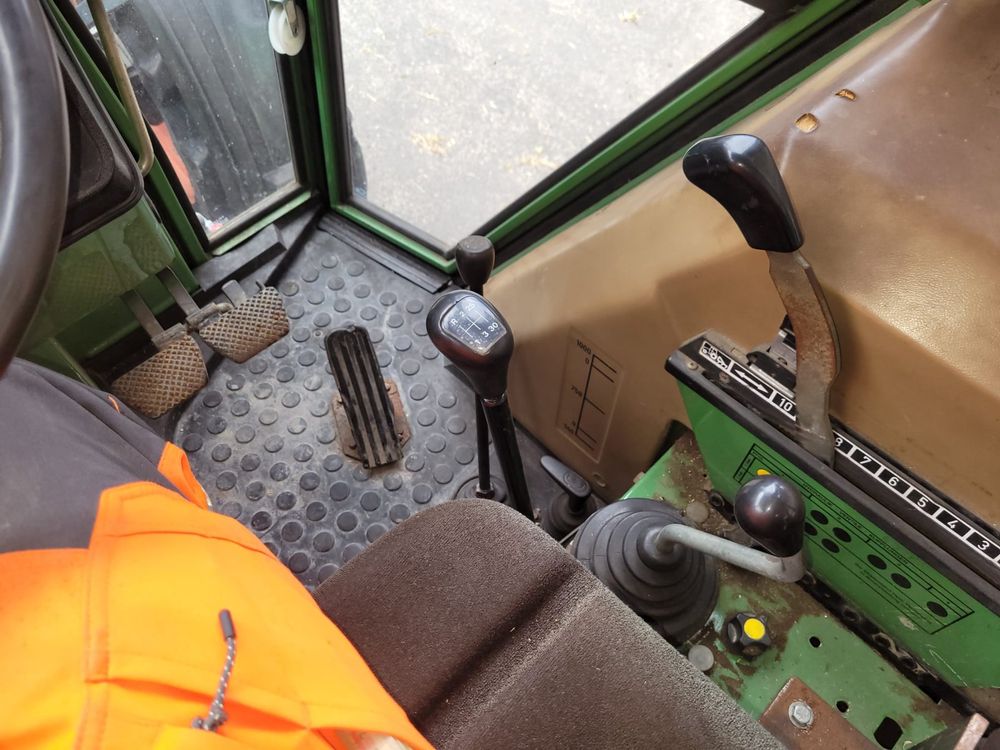 Traktor FENDT FWA 168 S-Farmer (Gebraucht) in Faulensee für CHF 18500 – nur Abholung auf Ricardo ...