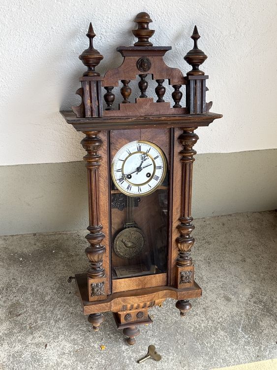 schöne antike Wanduhr "Peerless Gong" mit Schlüssel (Gebraucht) in ...