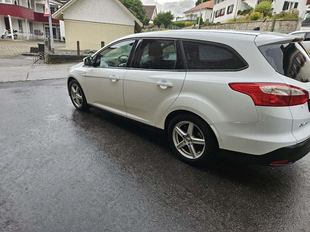 Ford Focus Kombi, Automat (Gebraucht) in Winznau für CHF 4990 – nur ...