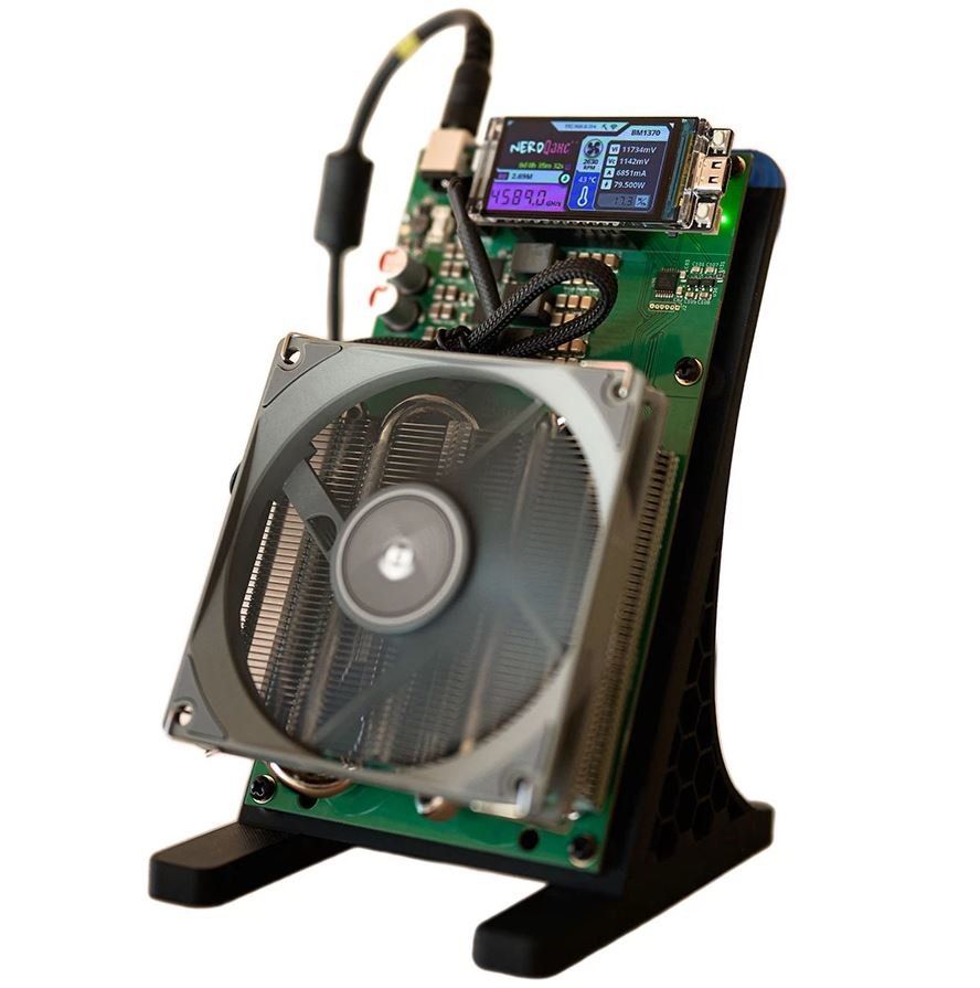 NerdQaxe++ ASIC Miner – 4.8TH/s Bitcoin Lottery Miner (Neu (gemäss ...
