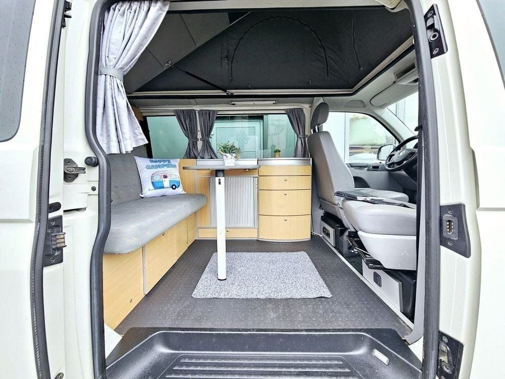 Wohnmobil VW T5 4Motion California // Summermobil (Gebraucht) in Thun ...