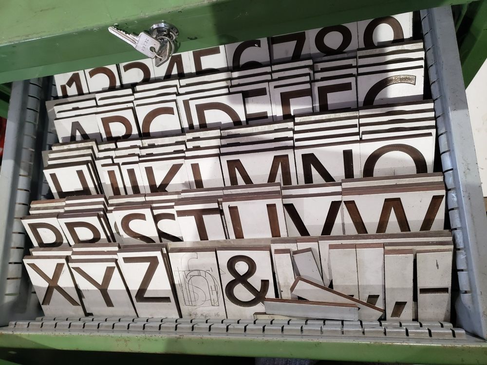 Graviermaschine Deckel G1L (Gebraucht) in Walchwil für CHF 550 – nur ...