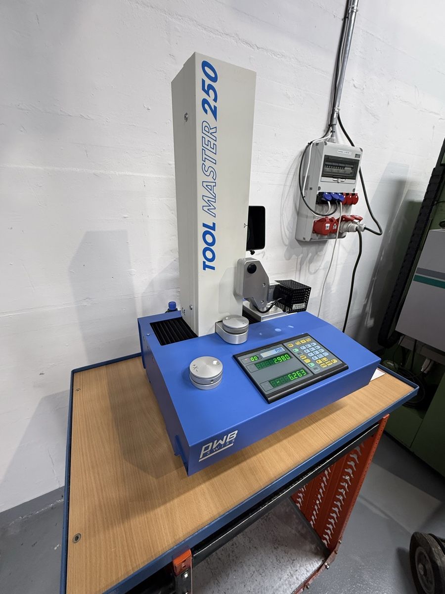 PWB Toolmaster 250 P optisches Voreinstellgerät CNC Maschine (Gebraucht ...
