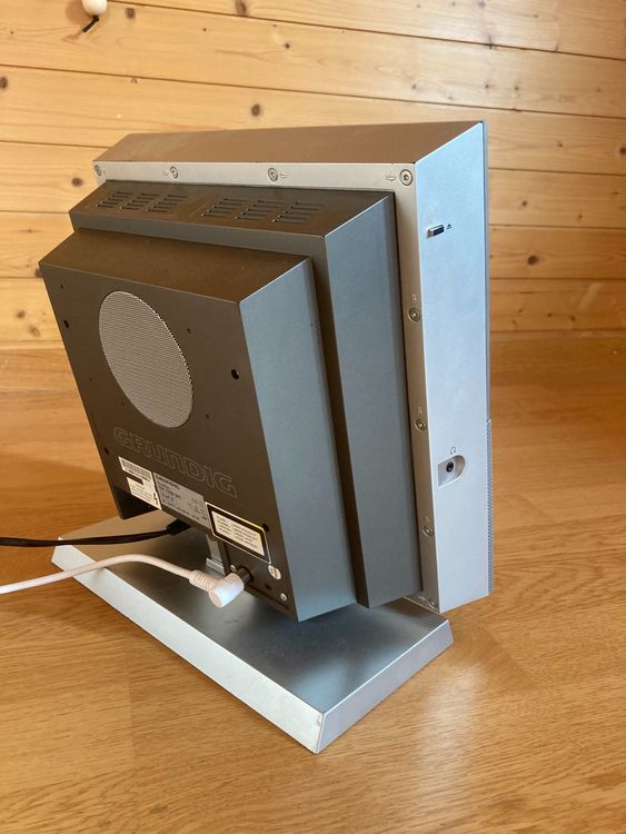 Grundig Ovation CD Player, CDS 7000 DEC, 2 x 6 W | Kaufen auf Ricardo