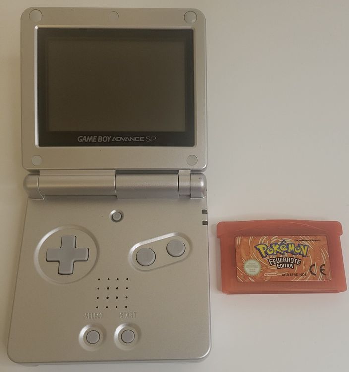 Gameboy Advance SP und Pokemon Feuerrot ab CHF 1.-! (Gebraucht) in ...