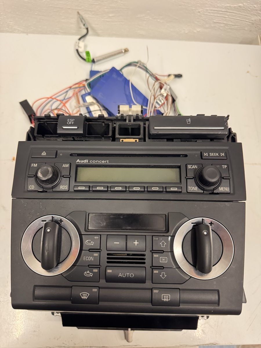 Audi A3 8L Radio Concert mit Klimaautomatik - Top Zustand! (Gebraucht ...