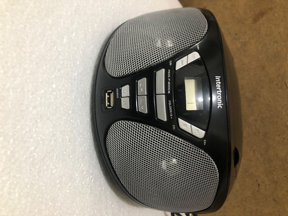 Mini Radio cd-usb-mp3 (Gebraucht) in für CHF 21 – mit Lieferung auf Ricardo kaufen