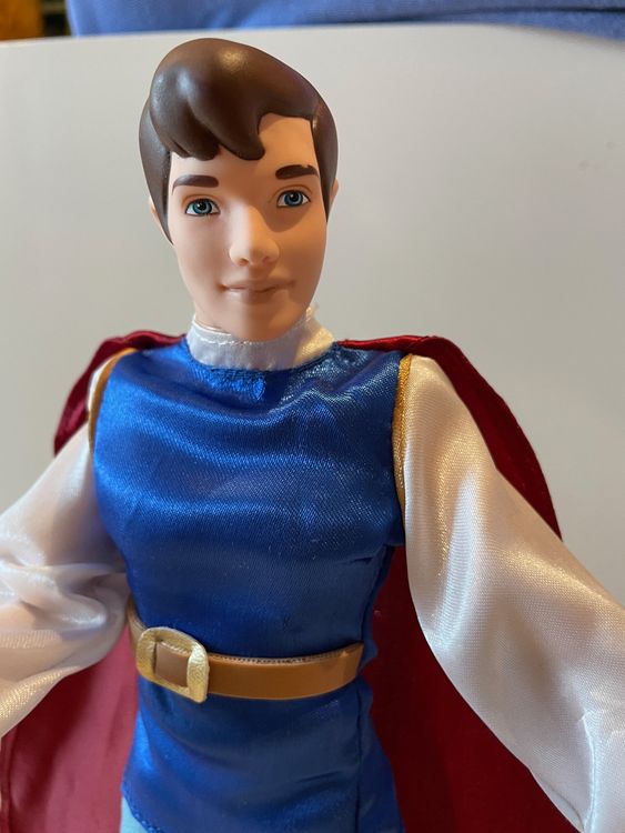 Disney Store Schneewittchen Prinz Puppe 30 cm | Kaufen auf Ricardo