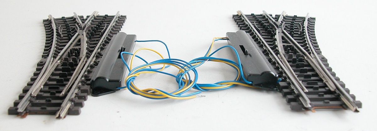 Märklin K-Gleis Weichenpaar 2261 elektromagnetisch Spur H0 (Neu (gemäss Beschreibung)) in ...