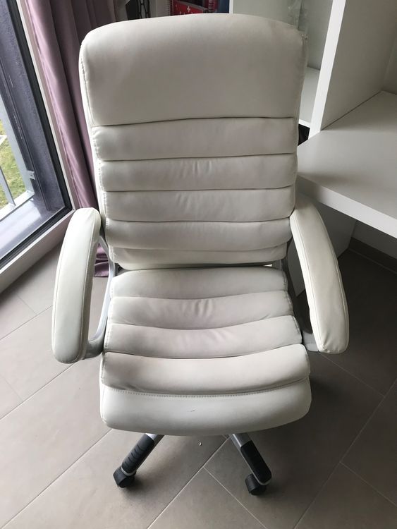 Ikea Malm Schreibtisch und Chefsessel Paul TecTake (Gebraucht) in ...