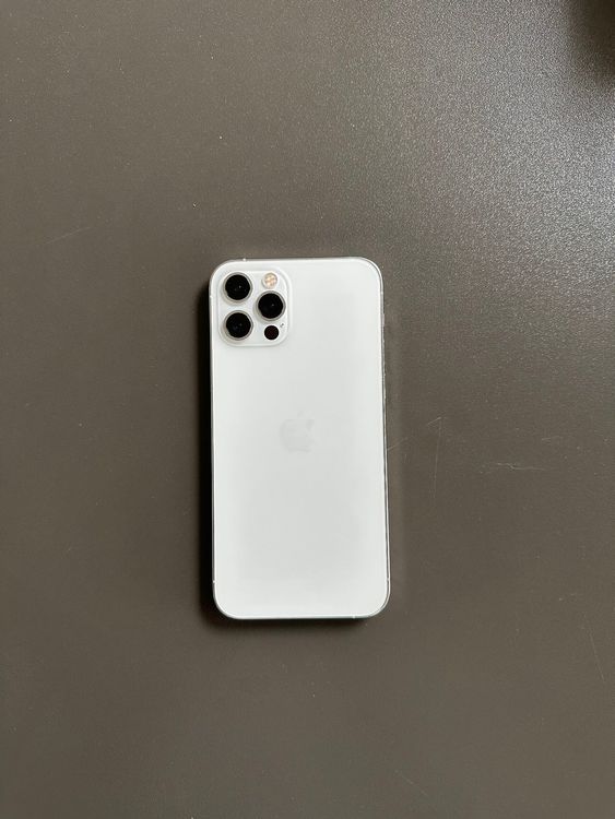 OVP Apple iPhone 12 Pro Silver 256GB ab CHF 1.00 | Kaufen auf Ricardo