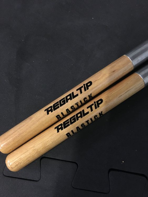 Regaltip Blastick (Gebraucht) in Les Paccots für CHF 15 – mit Lieferung ...