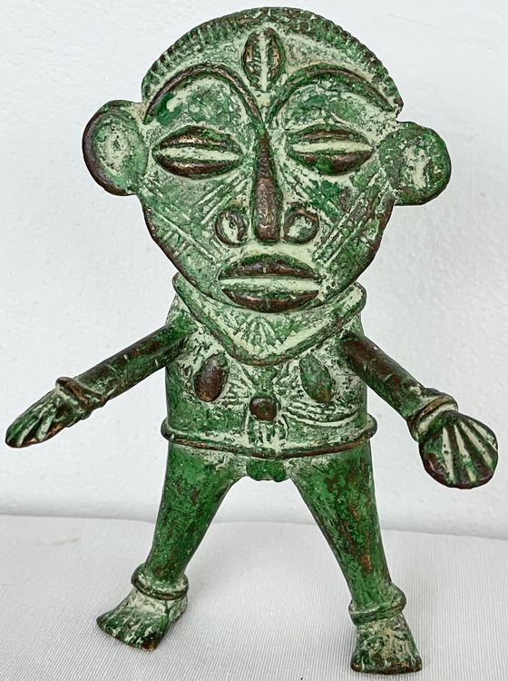 alte weibliche Pygmäen Figur Bronze Höhe 15 cm Zentralafrika (Gebraucht) in Rüthi (Rheintal) für ...