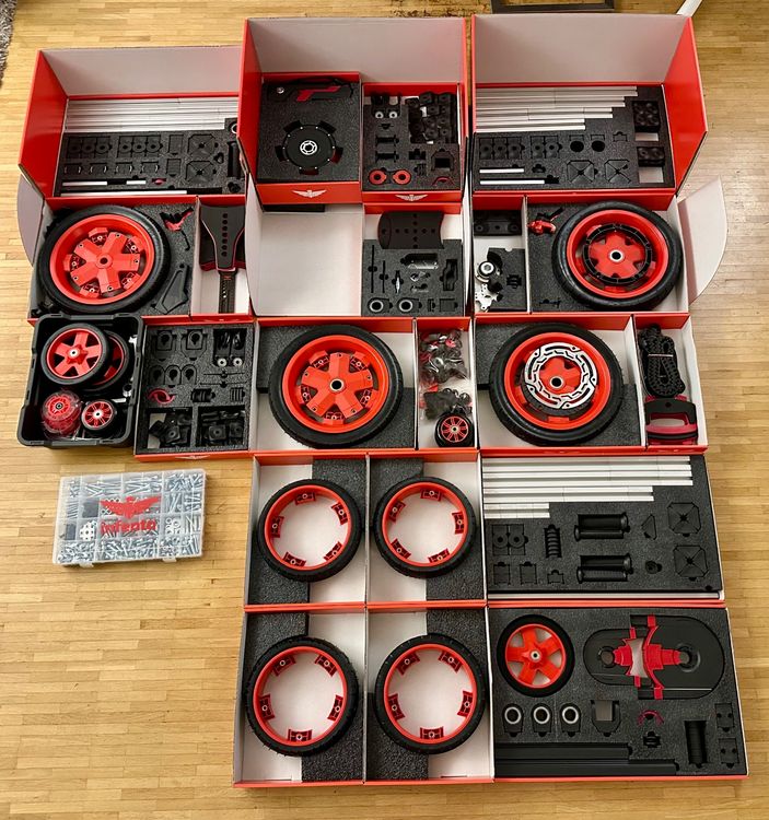 Infento Ultimate Kit – neuwertig, komplett sortiert (Gebraucht) in Zürich für CHF 955 – nur ...