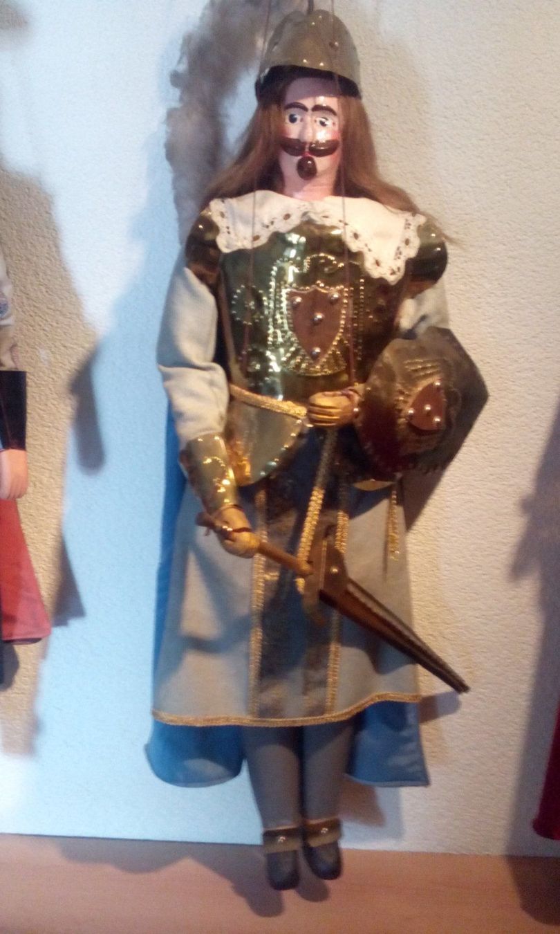 MARIONETTE "RITTER MIT RUESTUNG" UNIKAT THEATER DE TOONE (Neu (gemäss ...
