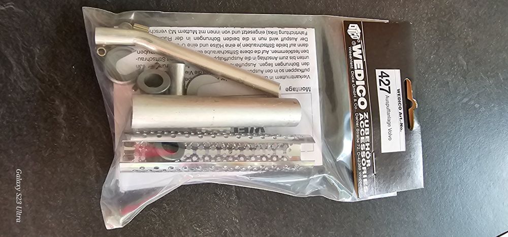Wedico Auspuffanlage für Volvo (Neu und originalverpackt) in Wädenswil ...