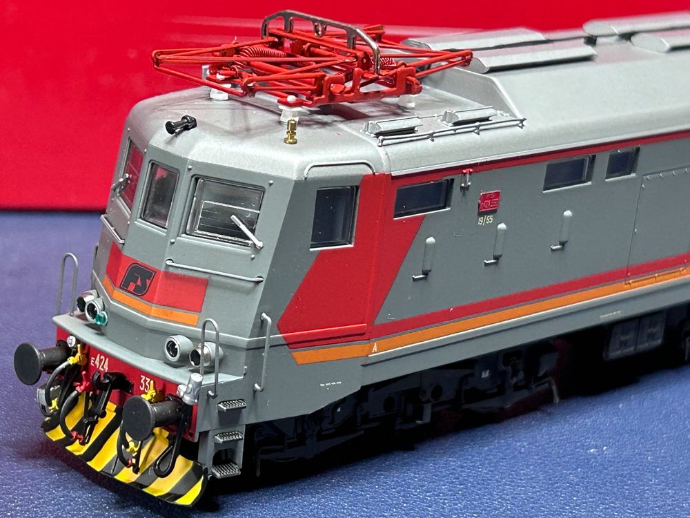 RIVAROSSI, E 424.330, FS ´Navetta’ (Neu (gemäss Beschreibung)) in ...