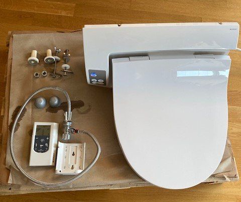 Geberit AquaClean 5000plus Aufsatz (Gebraucht) in Zollikerberg für CHF ...