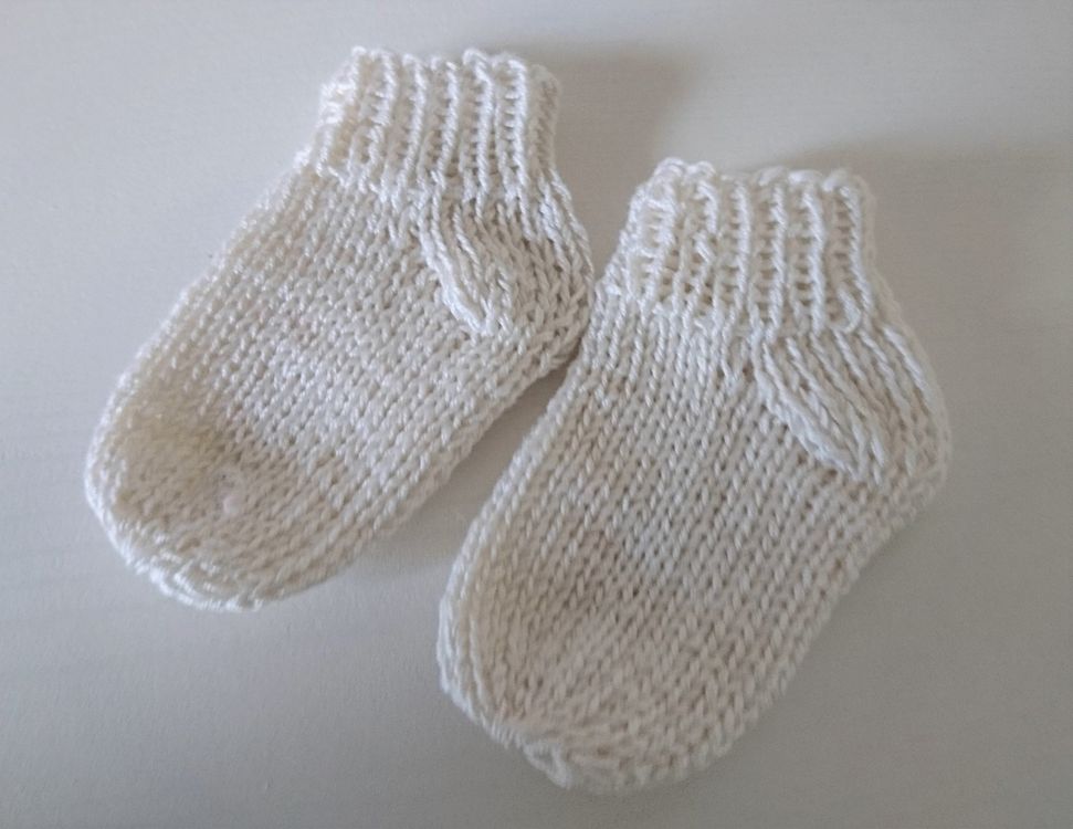 SASHA Söckli weiss (Neu und originalverpackt) in Schüpfen für CHF 6.5 ...