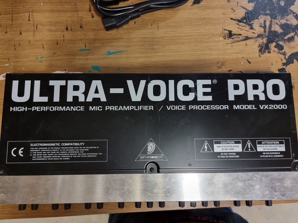 Behringer - Ultra-Voice Pro VX2000 (Gebraucht) in Yverdon-les-Bains für ...